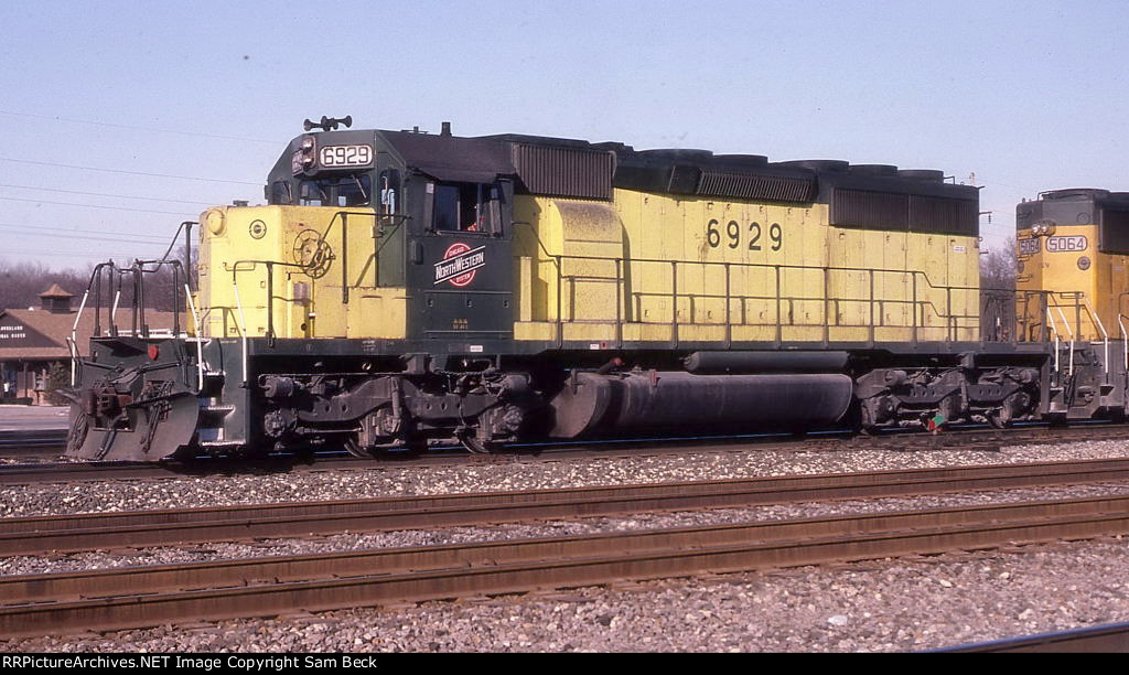 CNW 6929--SD40-2